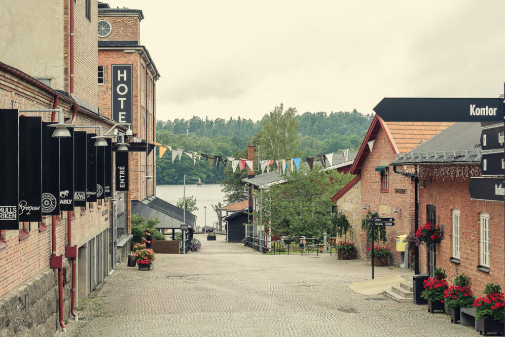 GULDSMEDSBUTIKEN ERNST FORSSELL FLYTTAR IN PÅ NÄÄS FABRIKER - Nääs Fabriker